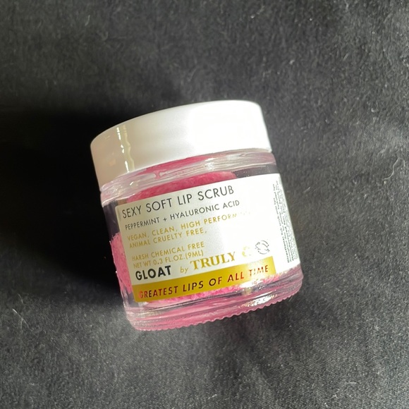 TRULY | Bath & Body | Truly Gloat Sexy Soft Lip Scrub | Poshmark